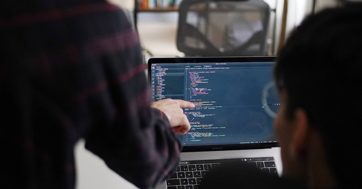 The Art of Minimalism in Mobile App Themes